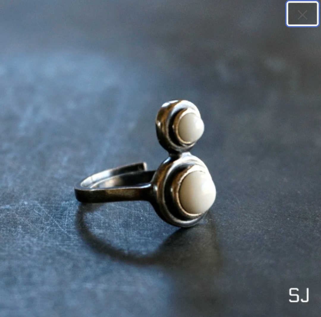 Arc White Agate Ring – SOWELL JEWELRY